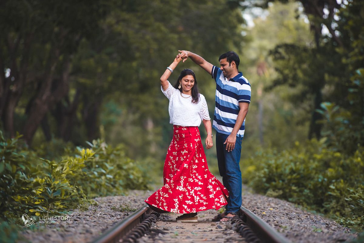 Train Tracks Photo Shoot