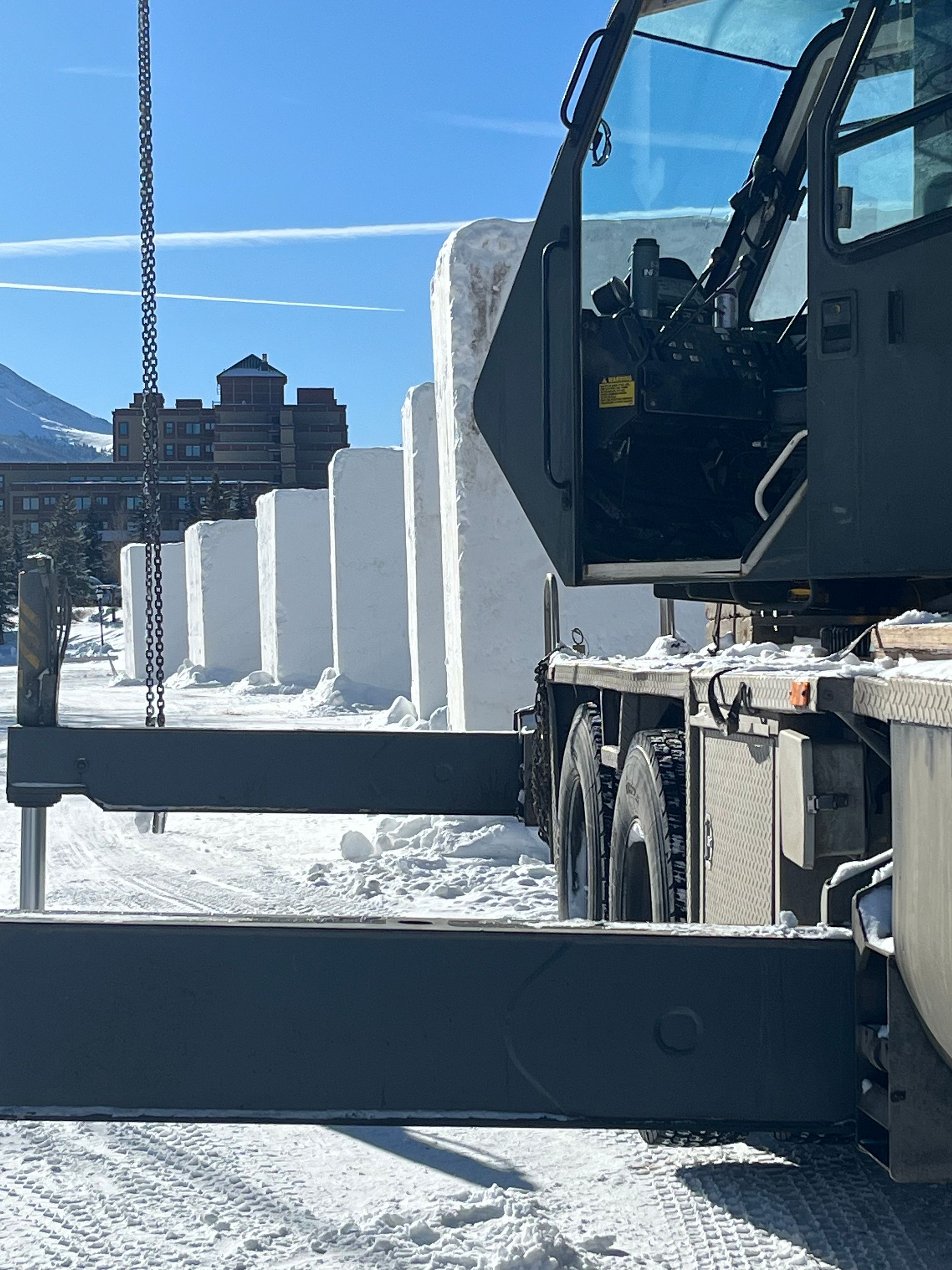 Matty Crane - Park and Summit County Colorado Crane